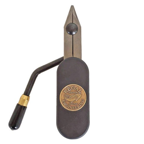 Regal Medallion Series Big Game Jaws Head Only - The Compleat Angler